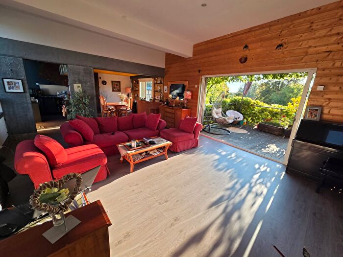 Maison à vendre - Les Andelys - 9 pièces - 5 chambres