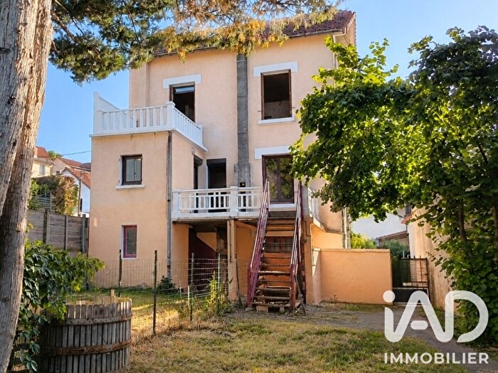 Maison 6 pièces à vendre à Clermont-Ferrand, Vallières, Sallins, Poncillon