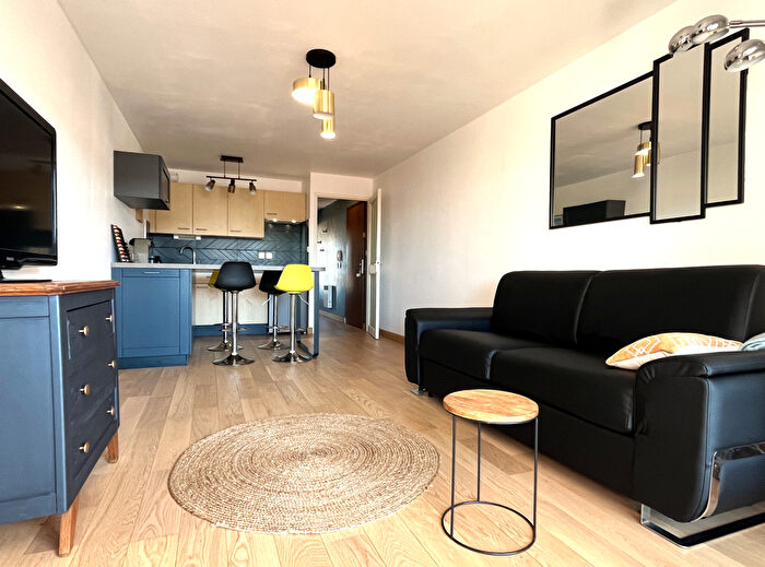 Appartement à vendre - Les Sables-dOlonne, Arago, Saint-Pierre, Rudelière - 2 pièces - 1 chambre