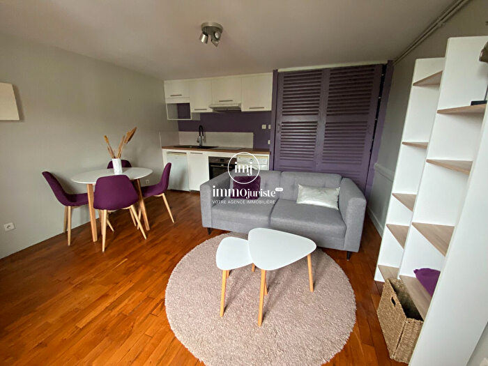 Appartement à louer - Limoges, Aurence, Corgnac, Cité universitaire, Beaublanc - 2 pièces - 1 chambre