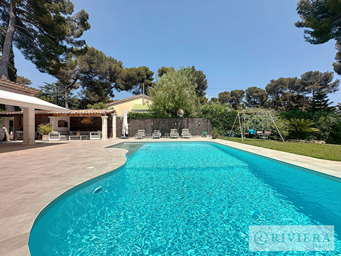 Maison à vendre - Le Cannet, Rocheville, Colombier, Campelières - 5 pièces - 4 chambres