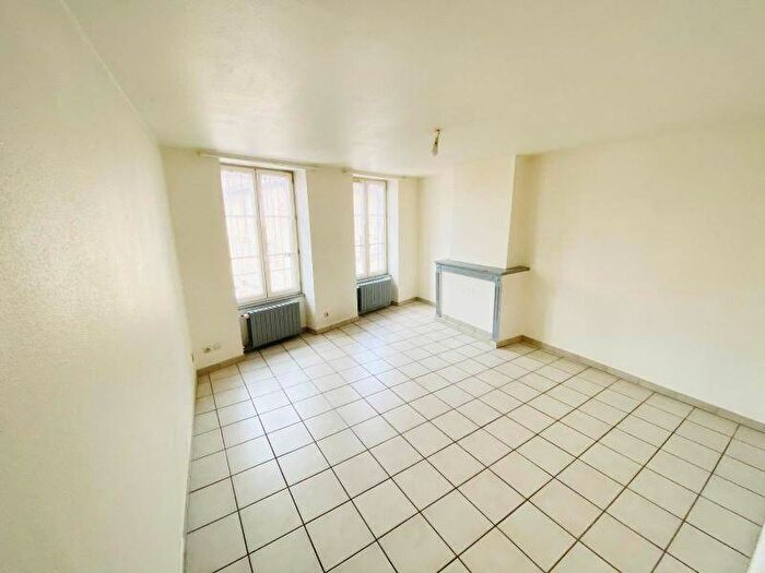 Appartement 3 pièces à Centre Nord, Mâcon, à louer
