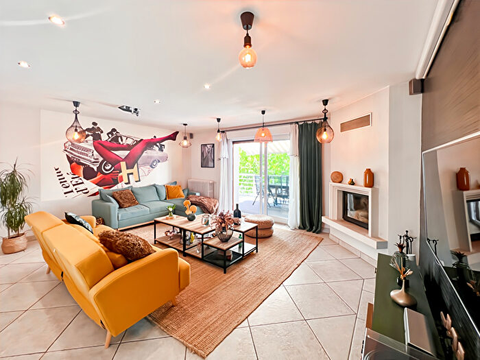 Maison à vendre - Dammarie-les-Lys, Château Gaillard, Roles, Justice - 6 pièces - 5 chambres