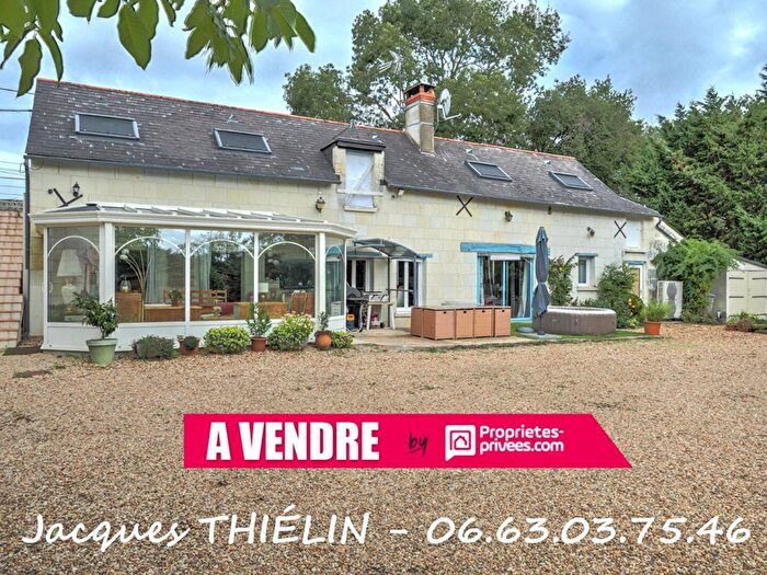 Maison à vendre - Longué, Longué-Jumelles - 10 pièces - 7 chambres