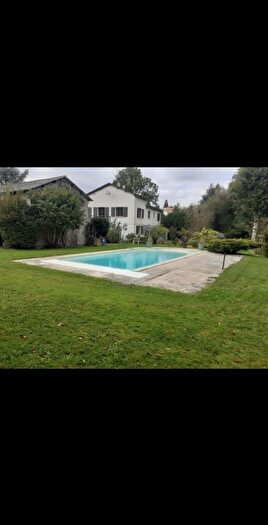 Maison à vendre - Cerizay - 9 pièces - 5 chambres