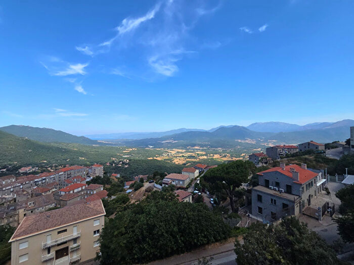 Sartène : Appartement 4 pièces à vendre