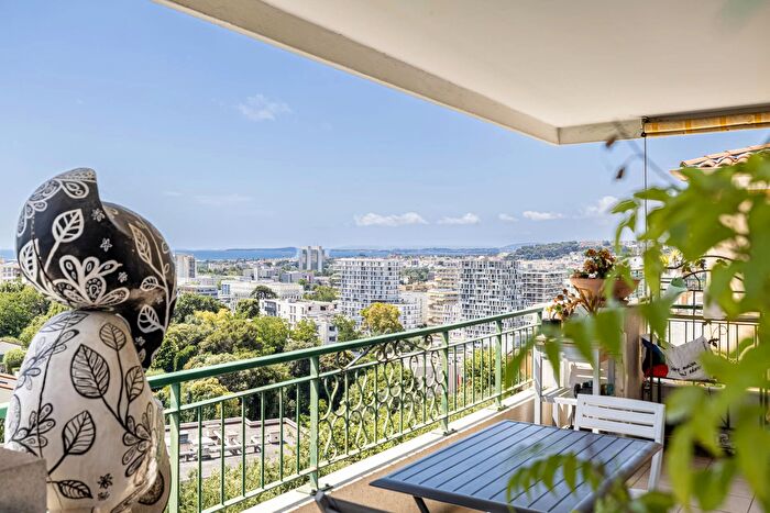 Appartement 4 pièces à Nice, Sainte-Marguerite, à vendre
