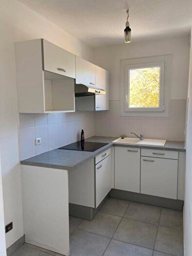 Appartement à louer - Temps Perdu-La Trinque, Manosque - 2 pièces - 1 chambre