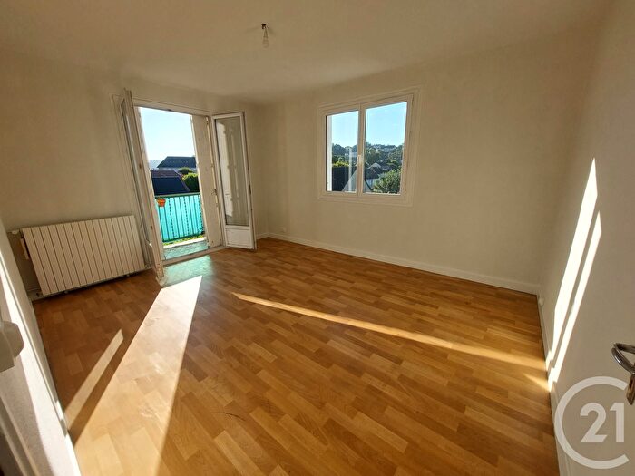 Appartement 4 pièces à louer à Brive-la-Gaillarde, Le Rocher Coupé, Breuil, Malecroix