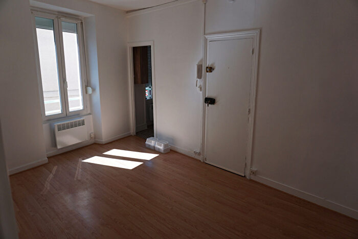 Beaumont-sur-Oise : Appartement 2 pièces à vendre