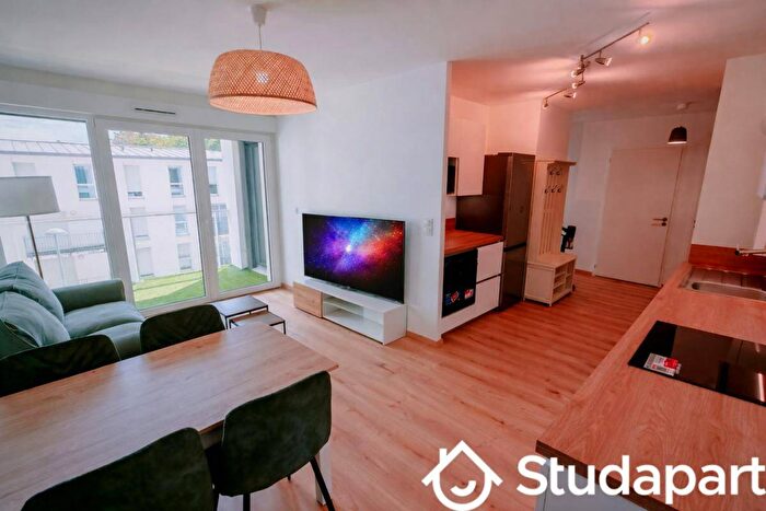Barbâtre-Saint Remy-Verrerie, Reims - Appartement 3 pièces à louer