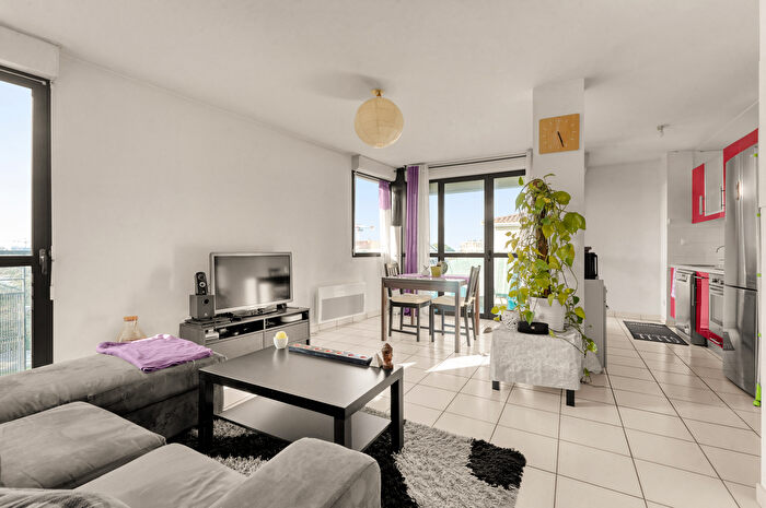 Appartement à vendre - Toulouse, Ancély, Arènes romaines - 3 pièces - 2 chambres