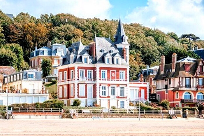 Appartement à vendre - Trouville-sur-Mer, Plages, Promenade des Planches, Bon Secours - 3 pièces - 2 chambres