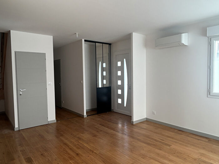 Limoges, Aurence, Corgnac, Cité universitaire, Beaublanc - Maison 5 pièces à louer