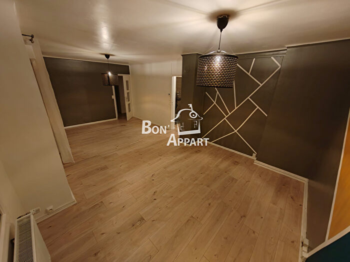Appartement 3 pièces à louer à J uf, Joeuf