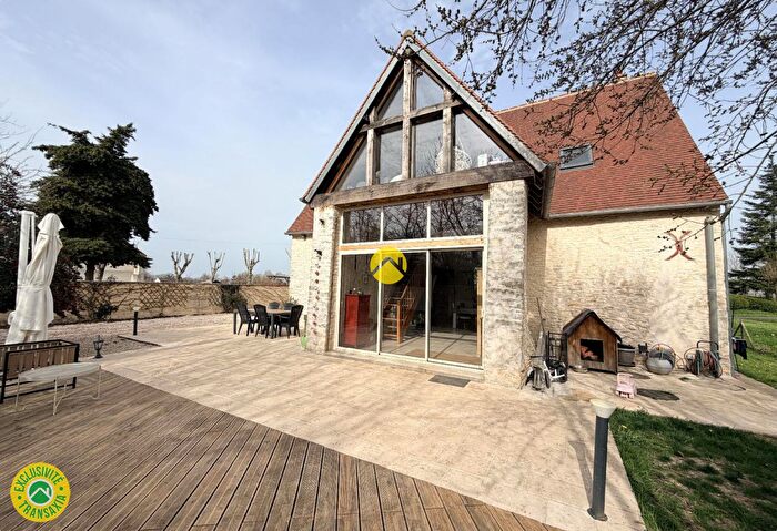 Maison à vendre - Châteauneuf-sur-Cher - 4 pièces - 3 chambres