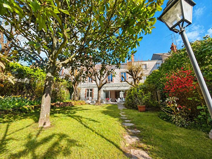 Tours, Lakanal, Strasbourg : Maison 10 pièces à vendre