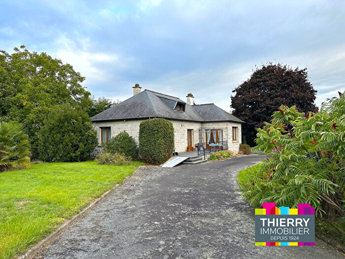 Maison à vendre - Quartiers Sud-Est, Francisco Ferrer - 6 pièces - 4 chambres