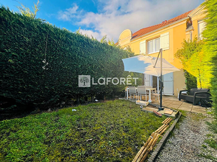 Appartement à vendre - Saint-Ouen-lAumône, Maubuisson - 3 pièces - 2 chambres