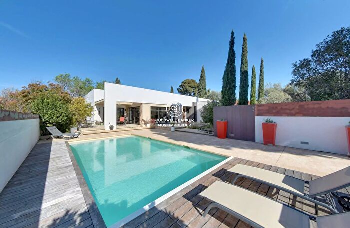 Saint-Estève : Maison 6 pièces à vendre