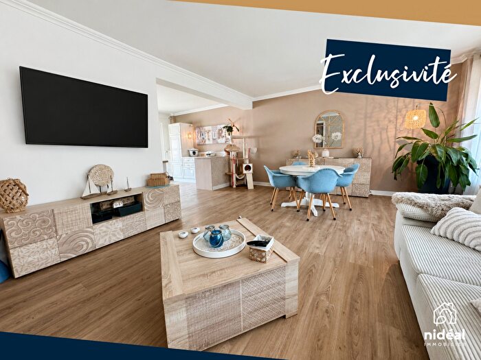 Appartement 5 pièces à Maubeuge, à vendre