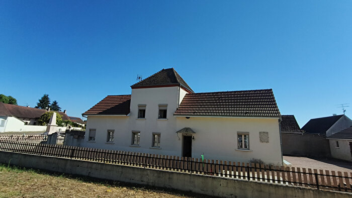 Sassenay : Maison 5 pièces à vendre