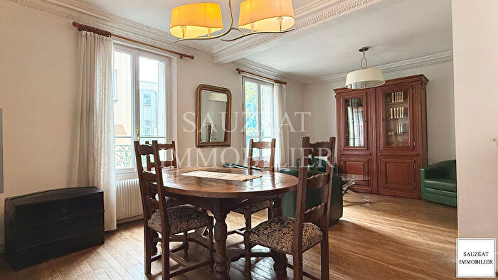 Appartement à vendre - Montrouge, Le vieux Montrouge - 3 pièces - 2 chambres