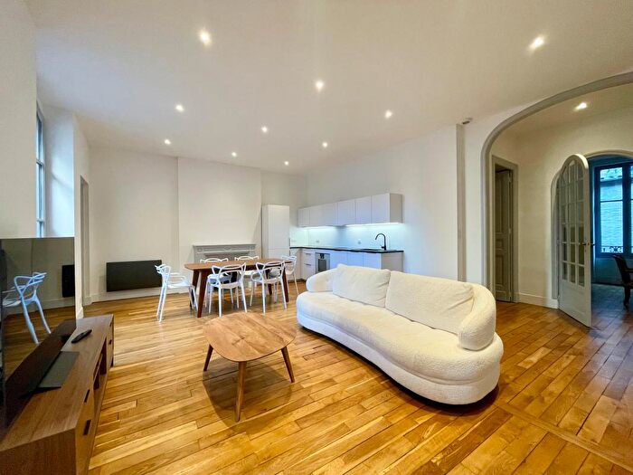 Appartement à louer - Toulouse, Saint-Georges - 3 pièces - 2 chambres