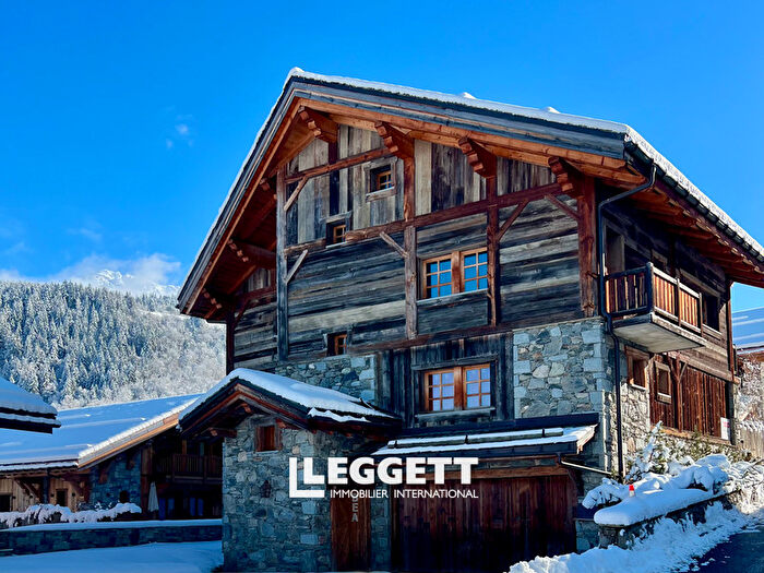 Maison à vendre - Les Allues - 8 pièces - 6 chambres