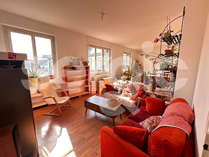 Appartement à louer - Angers, Centre-ville, La Fayette - 4 pièces - 3 chambres