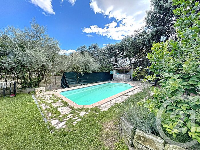 Maison à vendre - Saint-Brès - 7 pièces - 6 chambres