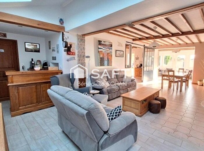 Maison à vendre - Voves - 6 pièces - 4 chambres