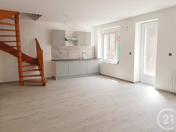 Maison 3 pièces à louer à Saint-Étienne-en-Coglès