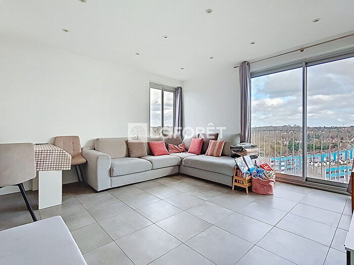 Appartement à vendre - Sucy-en-Brie, Rond dOr - 4 pièces - 3 chambres