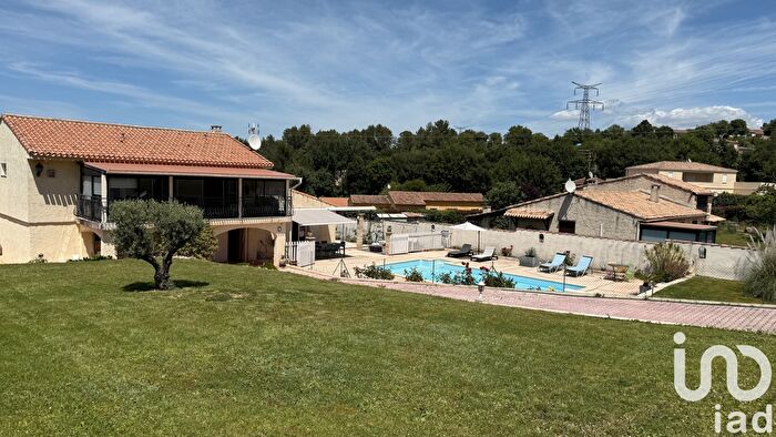 Maison à vendre - Mimet - 7 pièces - 3 chambres