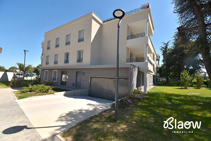 Appartement à vendre - Meyzieu, Sud Est - 5 pièces - 4 chambres