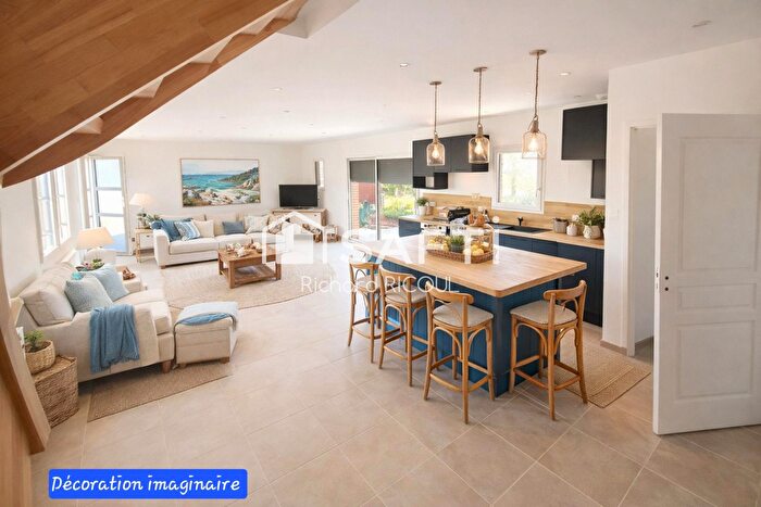 Maison à vendre - Auberville - 5 pièces - 4 chambres