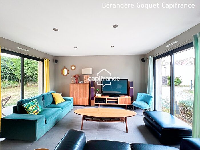 Changé : Maison 7 pièces à vendre