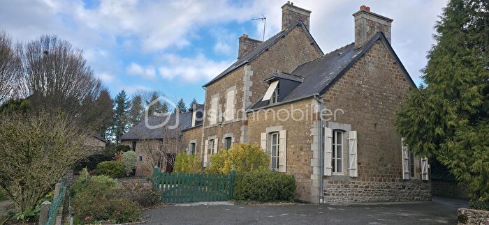 Maison à vendre - Fougères, Forairie, Cotterêts - 8 pièces - 5 chambres