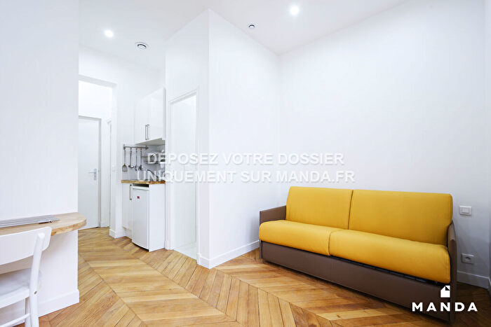 Appartement à louer - Paris e , Danube - 1 pièce - 1 chambre