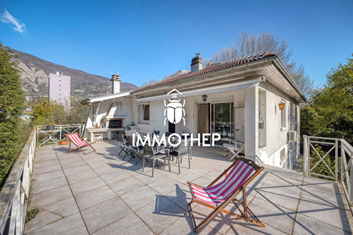 Maison à vendre - Meylan, Ayguinards, Plaine Fleurie - 5 pièces - 4 chambres