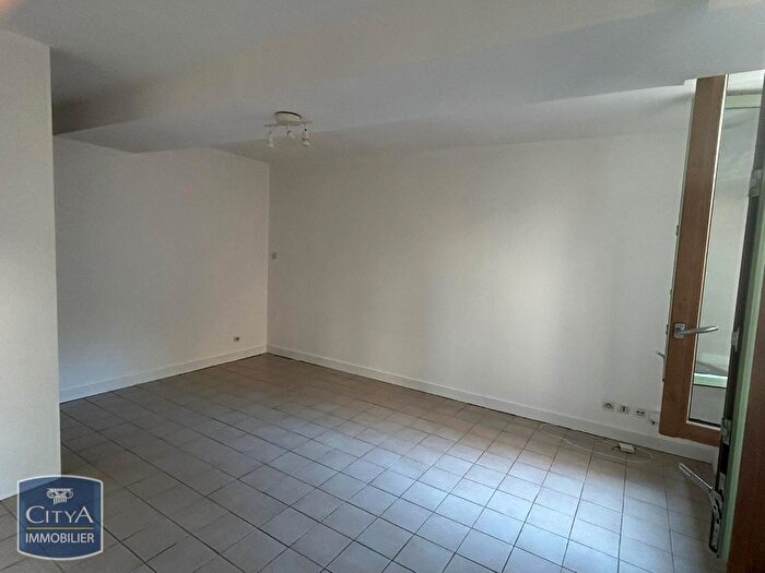 Appartement 1 pièce à Quartiers Centre, Centre-ville, à louer