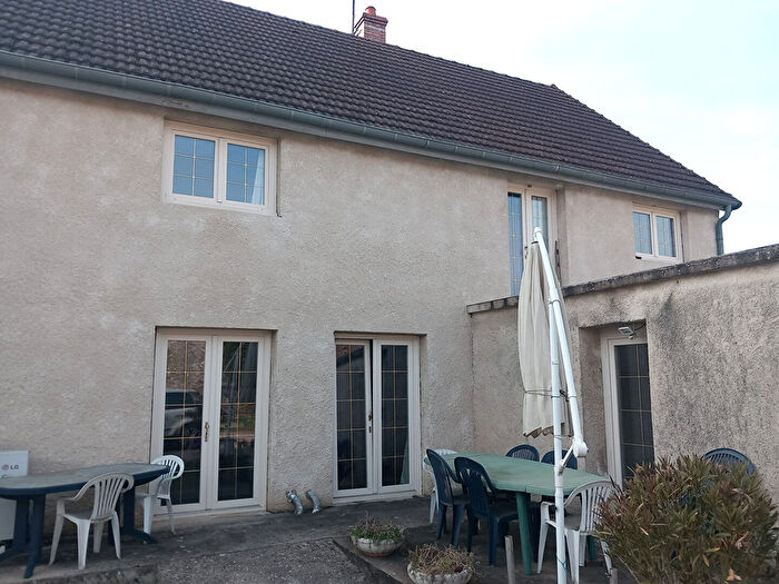 Perrigny-sur-lOgnon - Maison 7 pièces à vendre