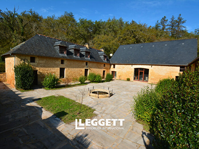 Maison à vendre - Sarlat-la-Canéda - 9 pièces - 4 chambres