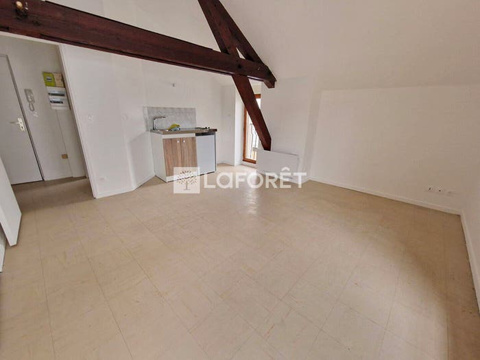 Appartement 2 pièces à louer - Ville Basse-Centre, Montereau-Fault-Yonne
