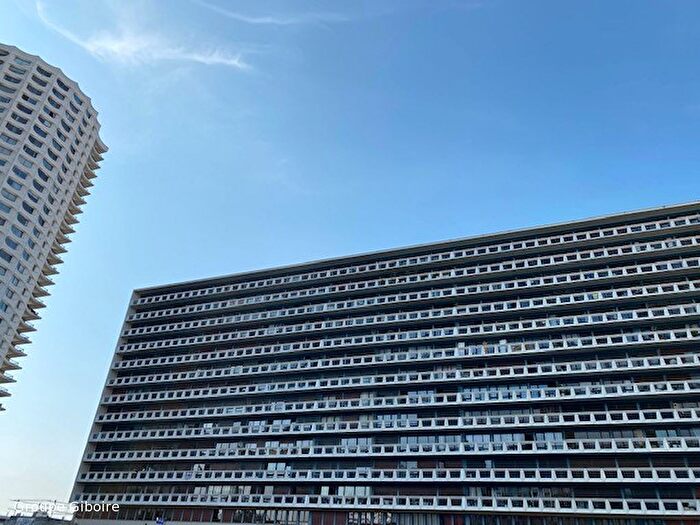Quartiers Ouest, Bourg l'Evesque - Appartement 2 pièces à louer