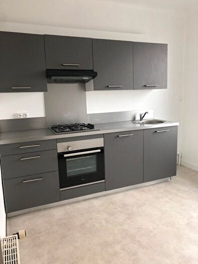 Maison à louer - Boulazac - 4 pièces - 3 chambres