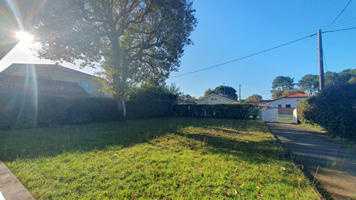 Maison à vendre - Andernos-les-Bains, Broustey, Falgouët - 5 pièces - 4 chambres