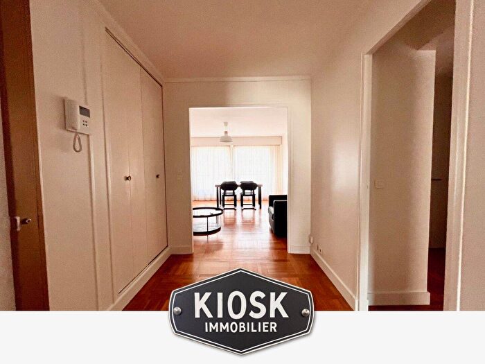 Appartement à louer - Buttes Aux Cailles-Glacière, Paris ème arrondissement - 4 pièces - 2 chambres