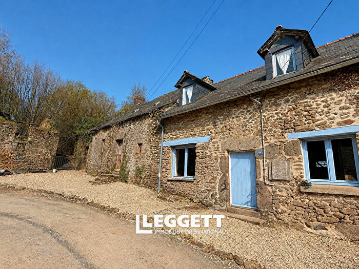 Champgenéteux : Maison 2 pièces à vendre